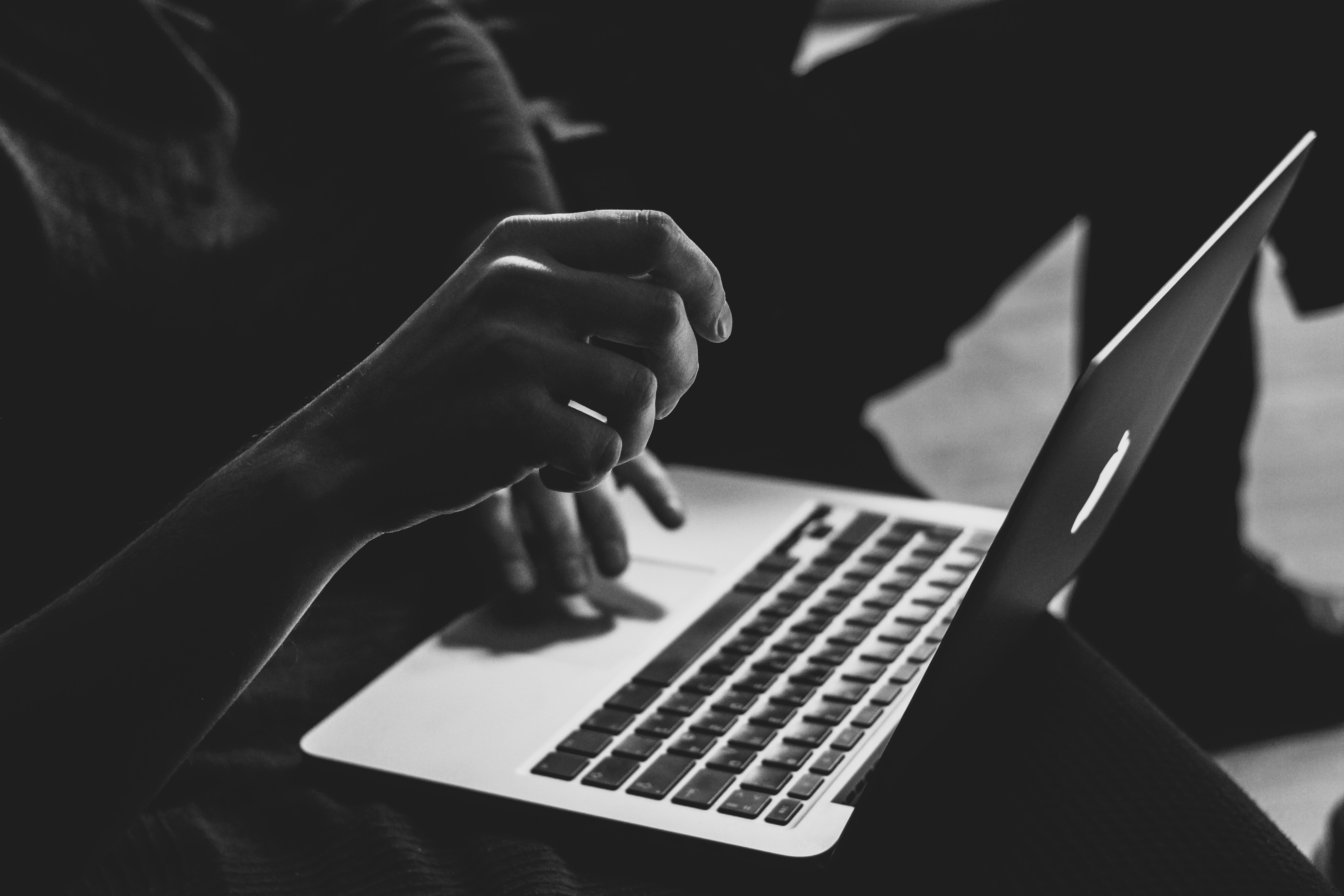 elostore - Sensor technology from the professionals | elobau products online